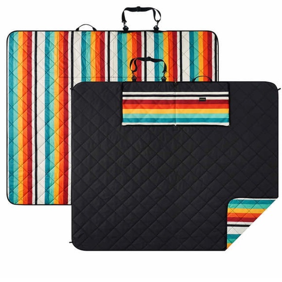 Pendleton | Bedding | Pendleton Packable Blanket | Poshmark